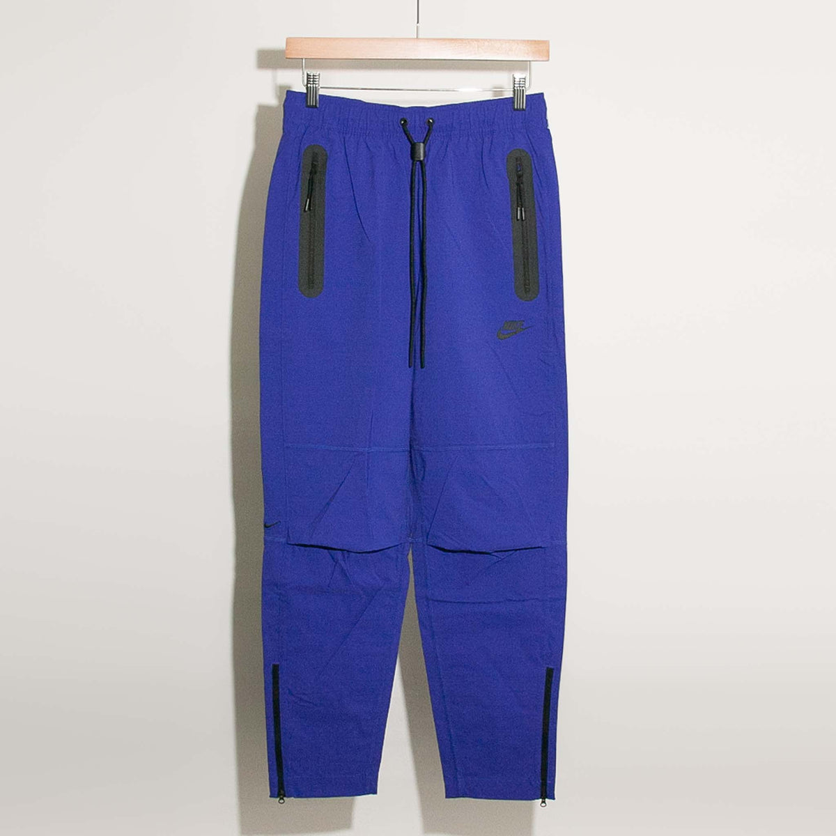 Nike Men's Tech Woven Pants Deep Night – Caltone